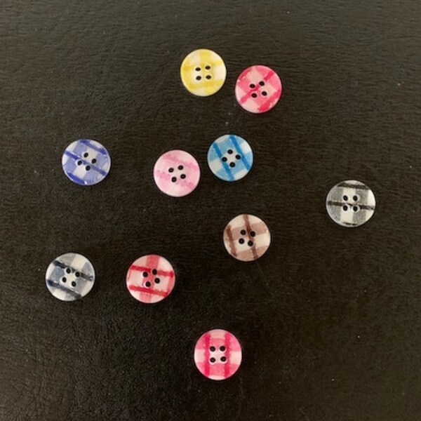Plaid Buttons - Etsy