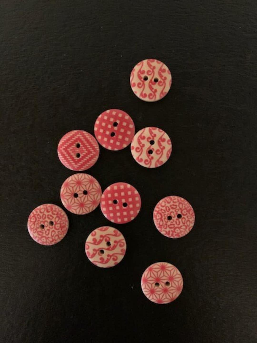 10 Random Mix Red Buttons, Red Buttons, Natural Buttons, Wood Buttons ...