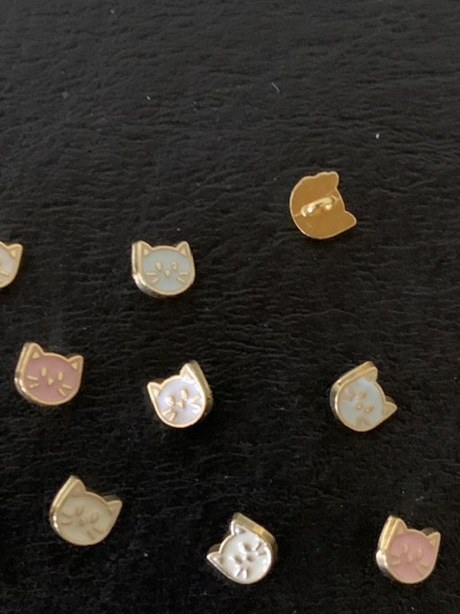 10 Mini Pastel Cat Buttons, Cat Buttons, Pastel Buttons, Animal Buttons ...