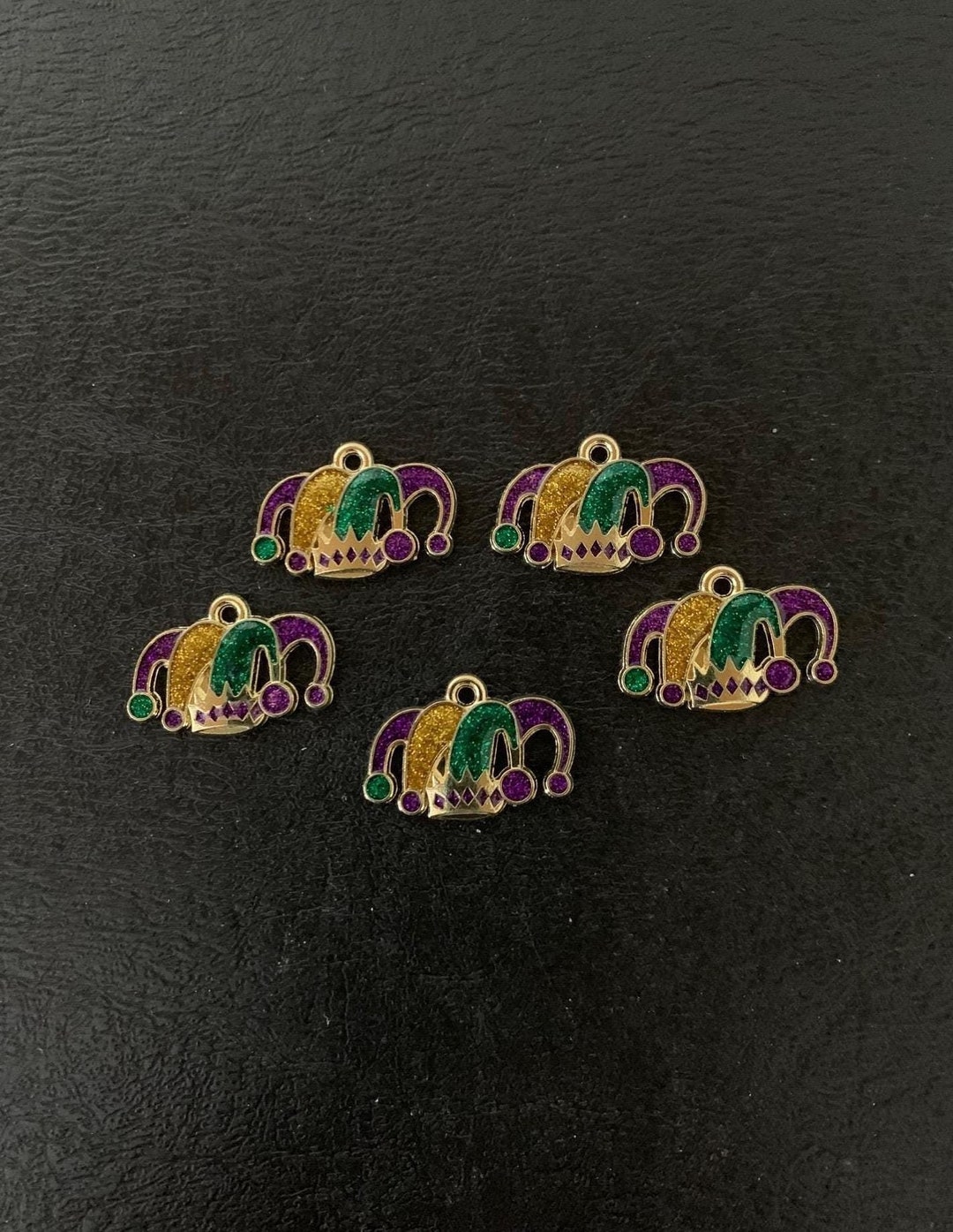 5 Mardi Gras Jester Hat Charms, Mardi Gras Charms, Mardi Gras Pendents ...