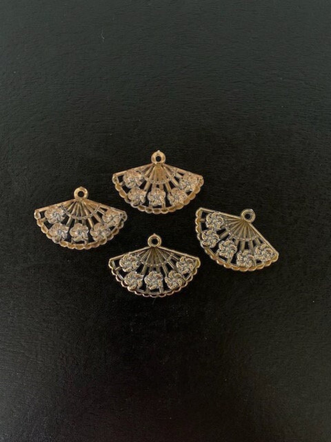 4 Clear W/gold Floral Fan Pendants, Gold Fans, Fan Charms, Hand Fans ...