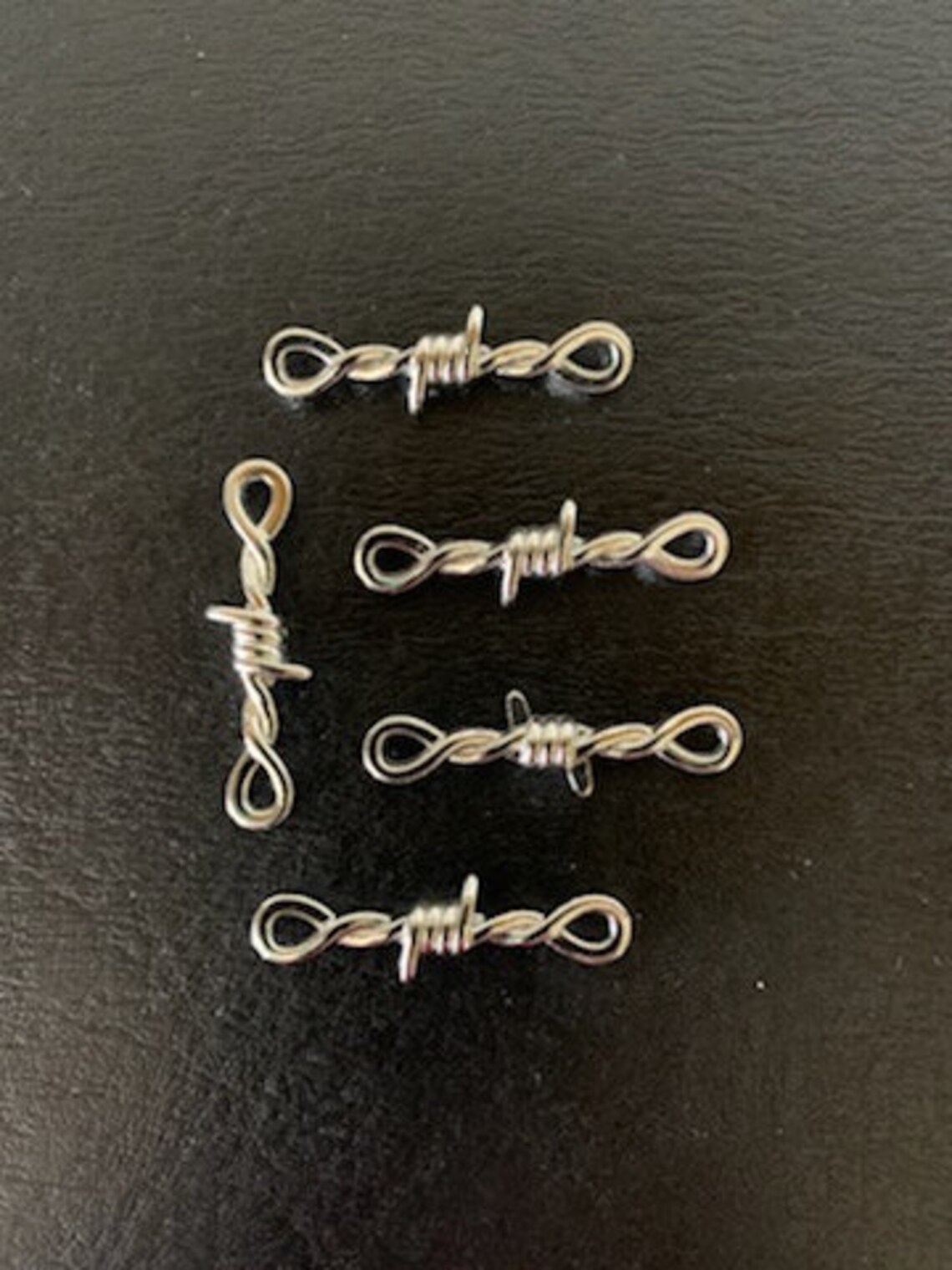 5 Barb Wire Connectors, Barb Wire Charms, Barb Wire Pendant, Barb Wire ...