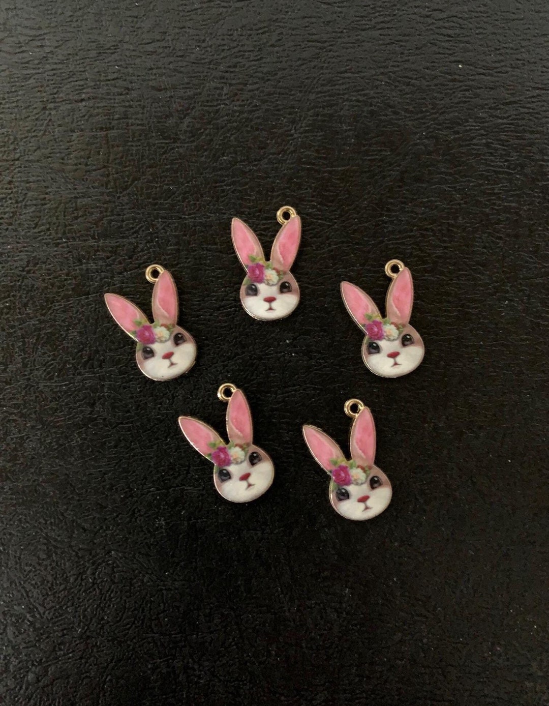 5 Pink & White Rabbit With Flowers Charms, Easter Charms, Rabbit Charm ...