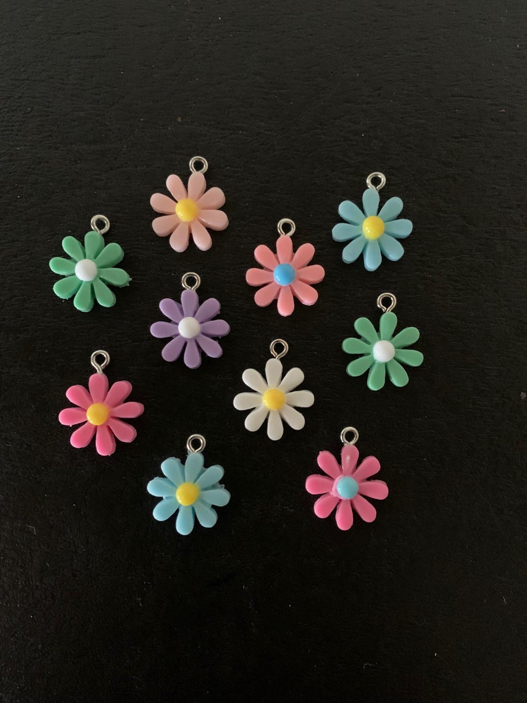 10 Random Mix Flower Charms, Flower Charm, Flower Charm Set, Flower ...