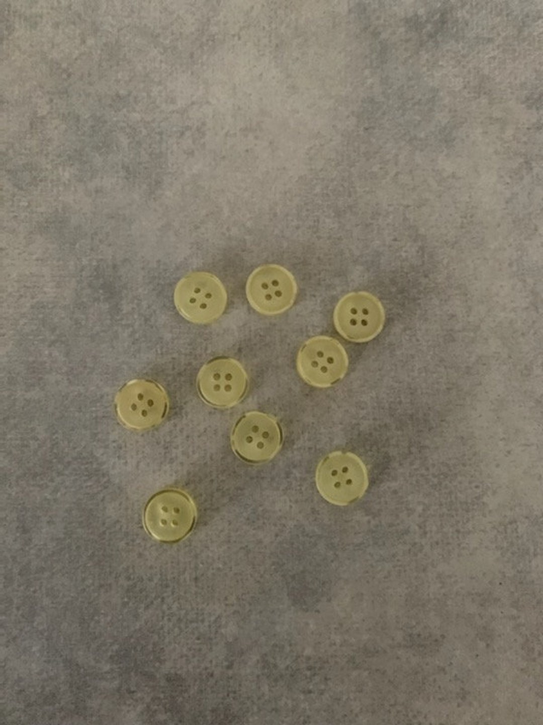 Style Choice Vintage Yellow Buttons, Yellow Vintage Button, Yellow ...