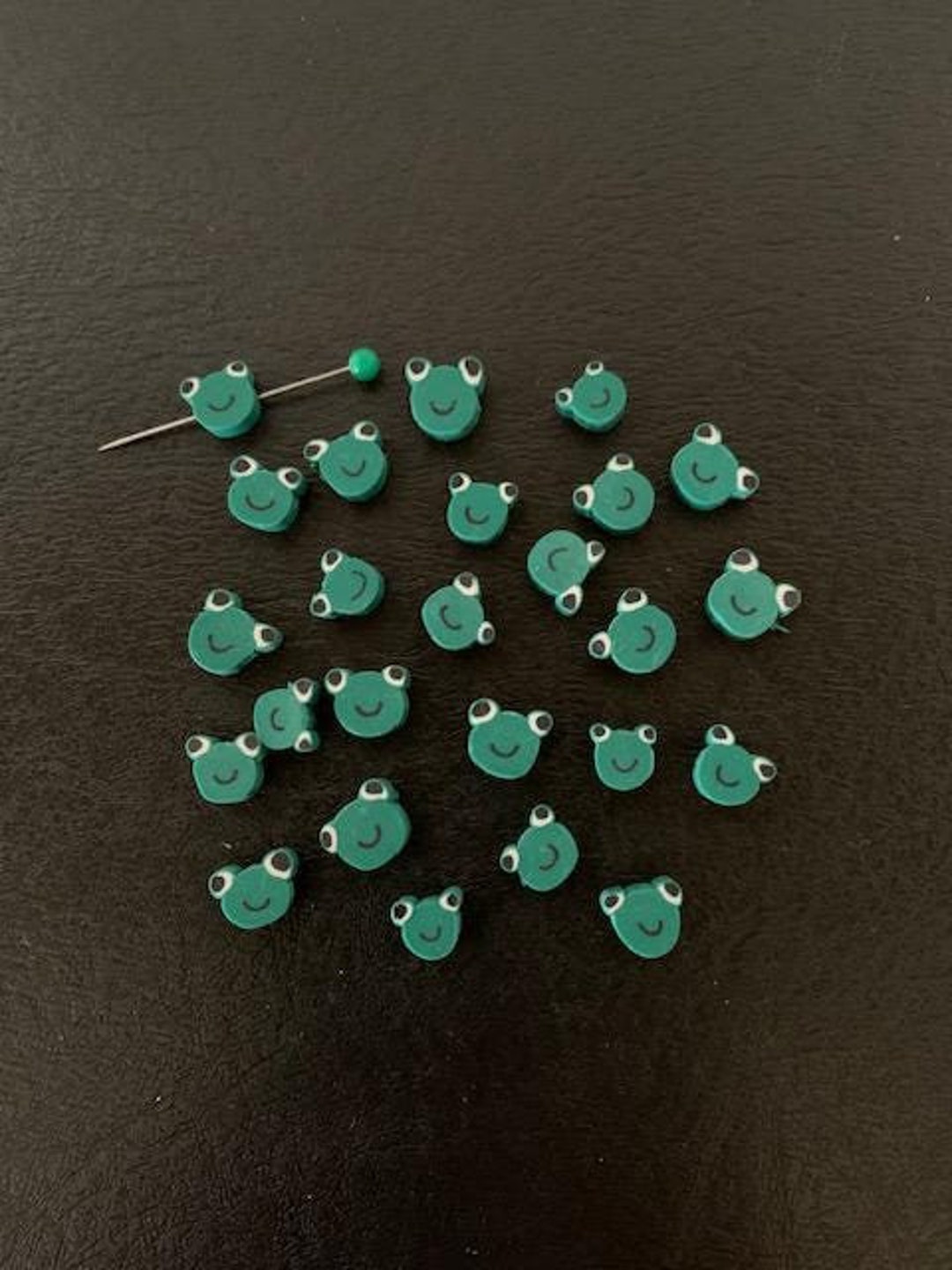 25 Frog Beads, Bead Frog, Animal Beads, Clay Beads, Polymer Beads, Clay ...
