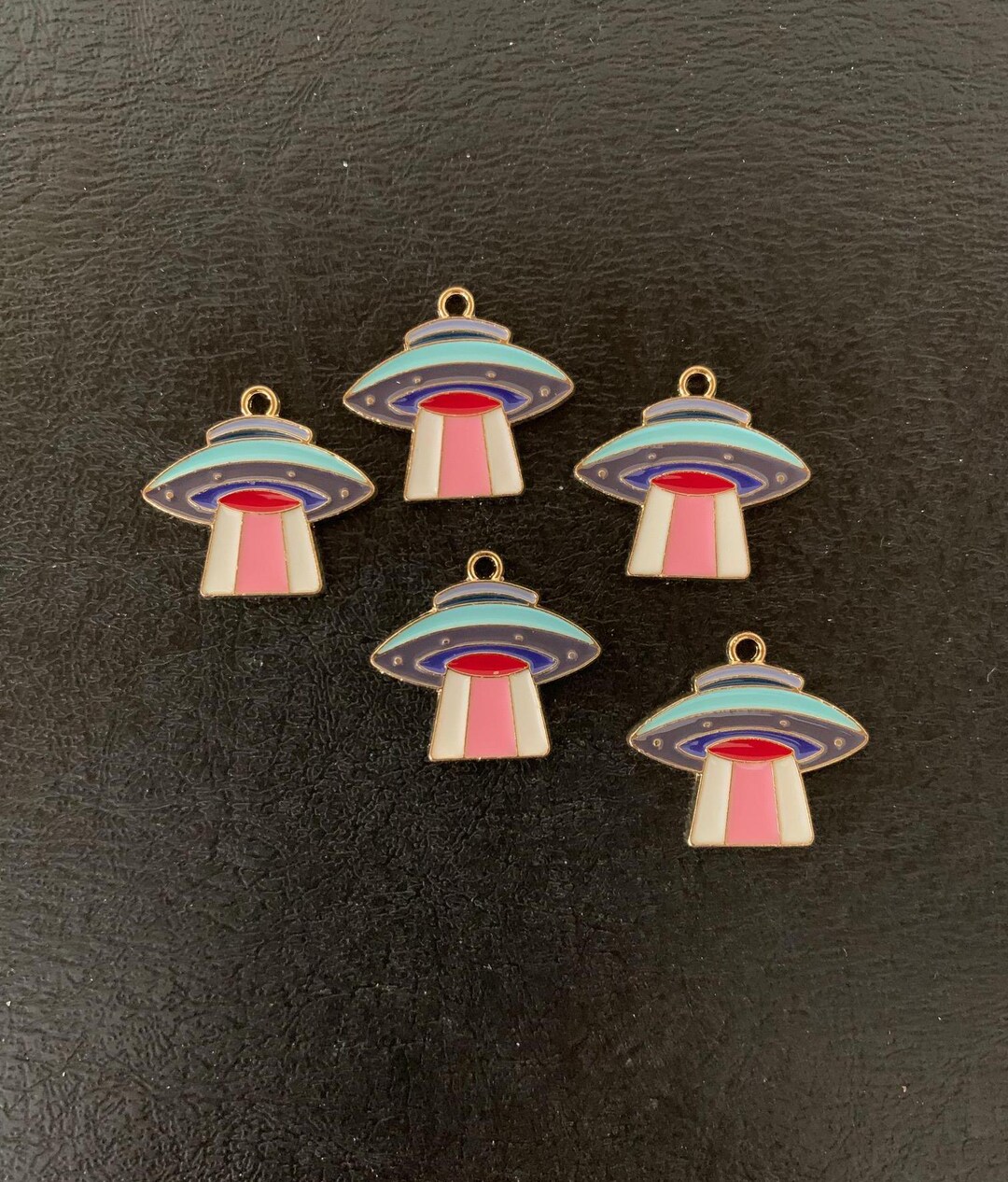 5 Ufo Charms, Ufo Charm, Ufo Pendant, Ufo Jewelry, Alien Ufo Charm ...