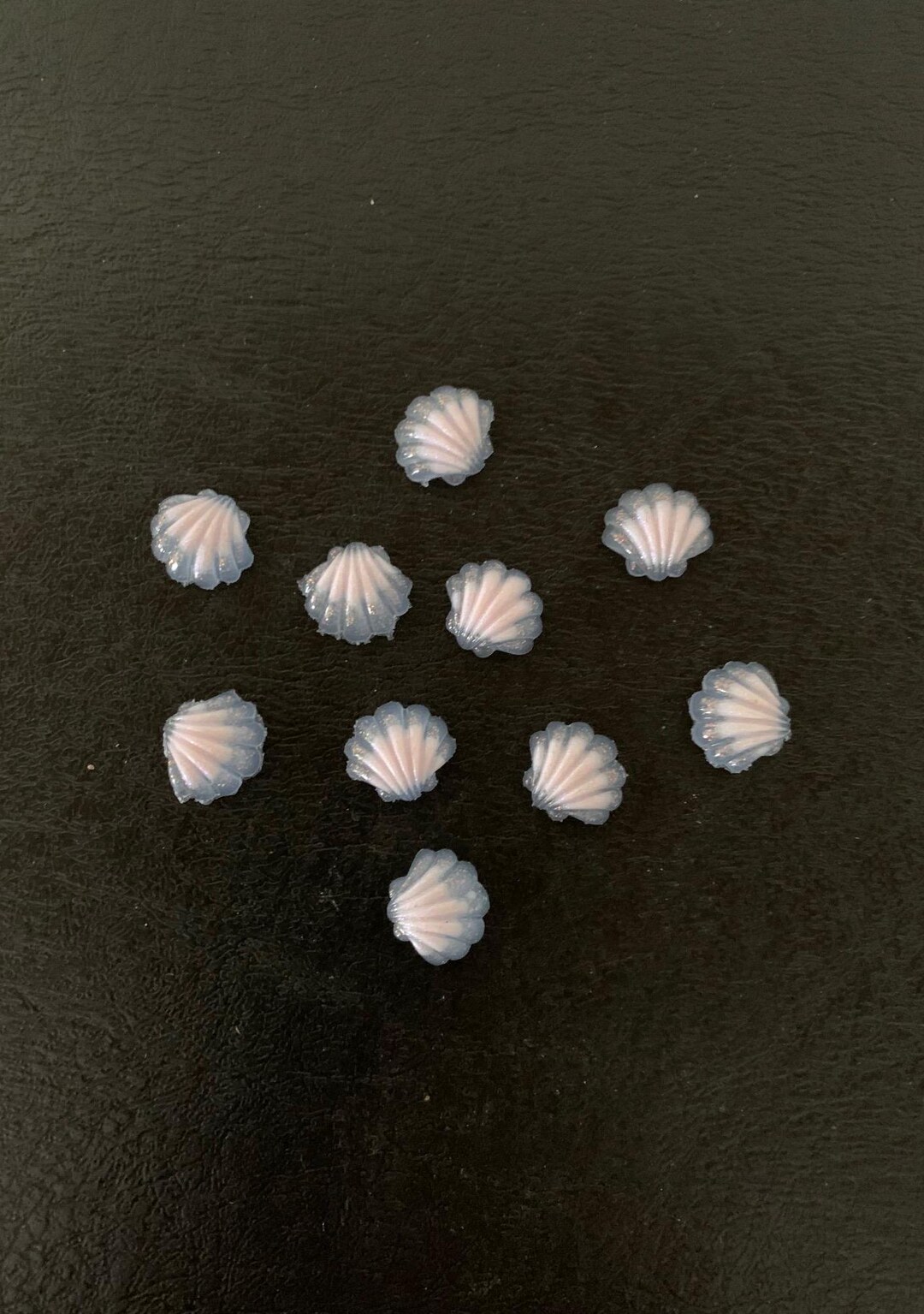 10 Mini Blue and White Resin Seashell Flats, Blue Seashells, Mini ...