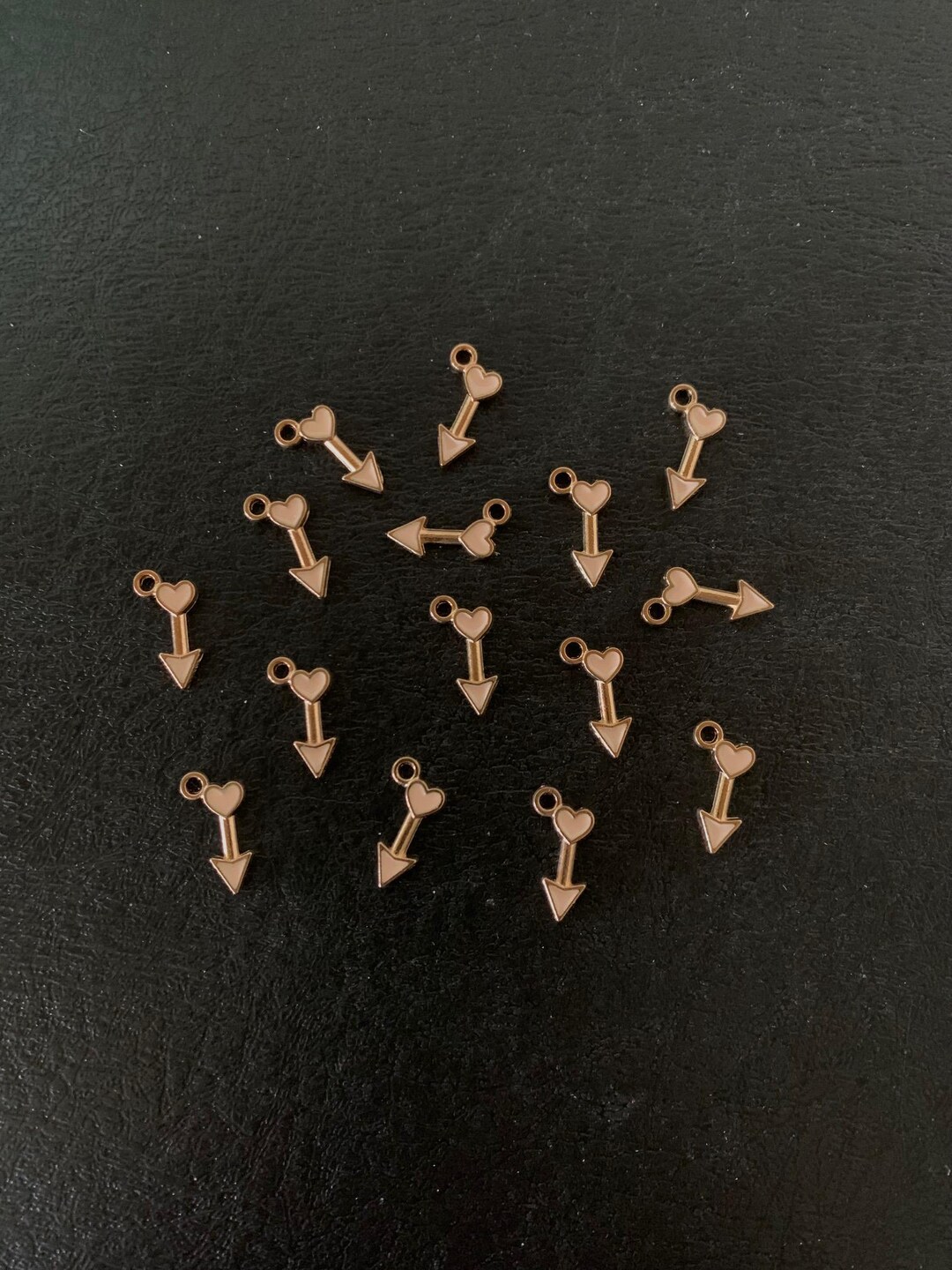 15 Mini Pale Pink Heart Arrow Charms, Mini Arrows, Gold Arrow Charm ...