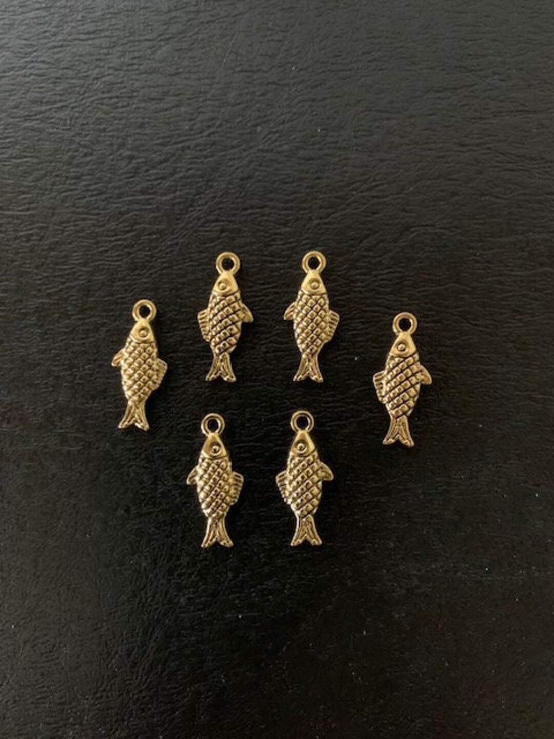 6 Fish Charms, Fish Charm, Fish Jewelry, Gold Fish, Fish Scale Charm ...