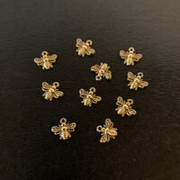 Bee Charm - Etsy