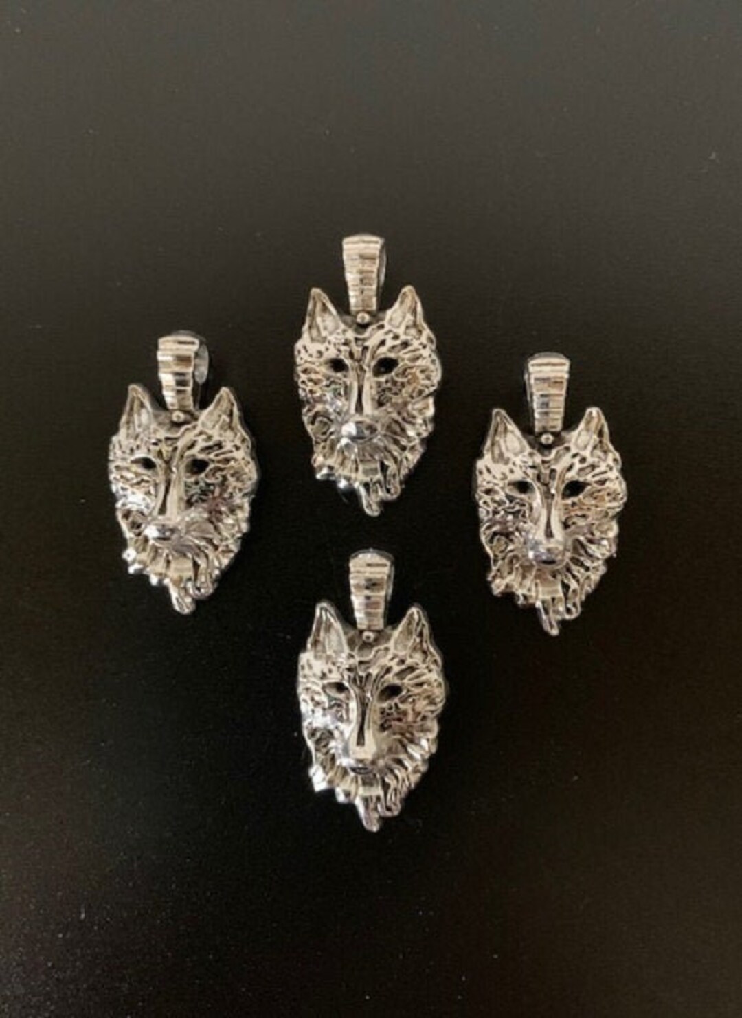 4 Silver Wolf Head Pendants, Metal Charms, Necklace Pendant, Wolf Head ...