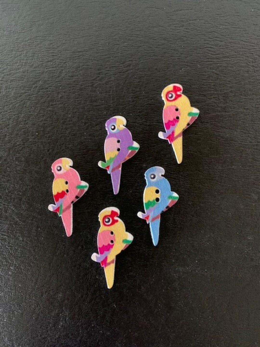 5 Random Mix Parrot Buttons, Wood Parrot, Parrot, Miniature Parrot ...