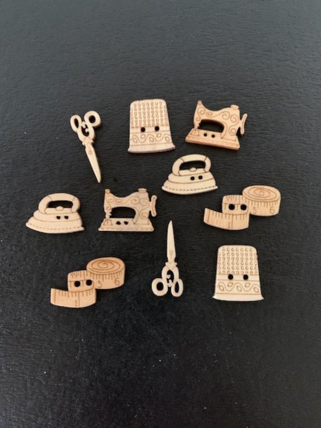 10 Sewing Theme Buttons, Wood Buttons, Wood Sewing Machine, Wood ...