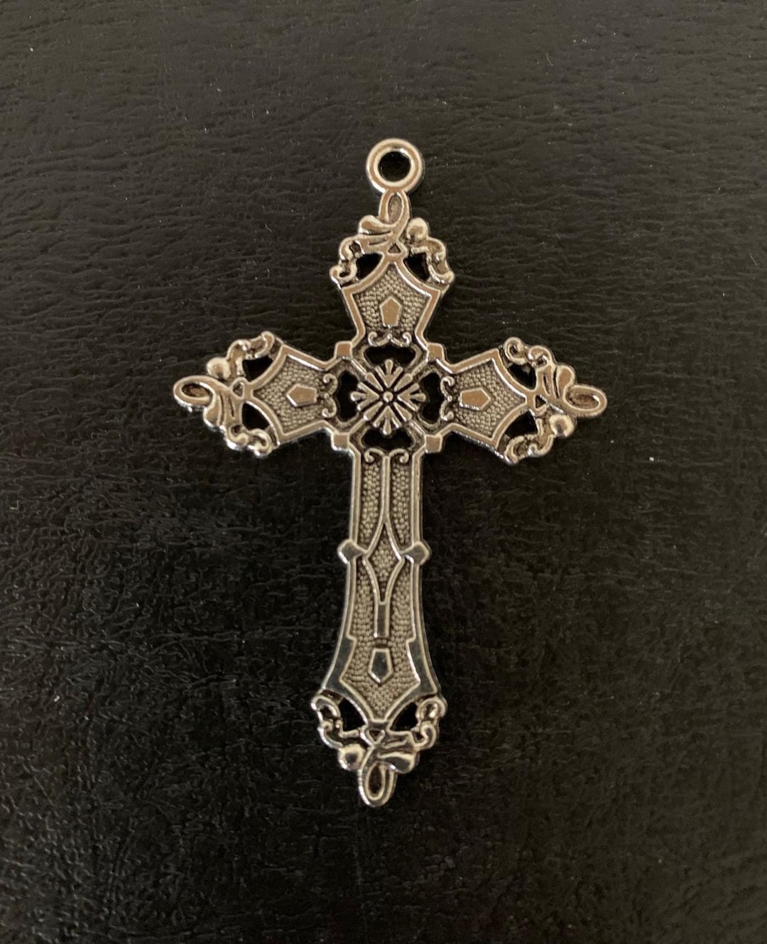 1 Silver Gothic Cross Pendant, Goth Cross Charm, Goth Cross Pendant ...