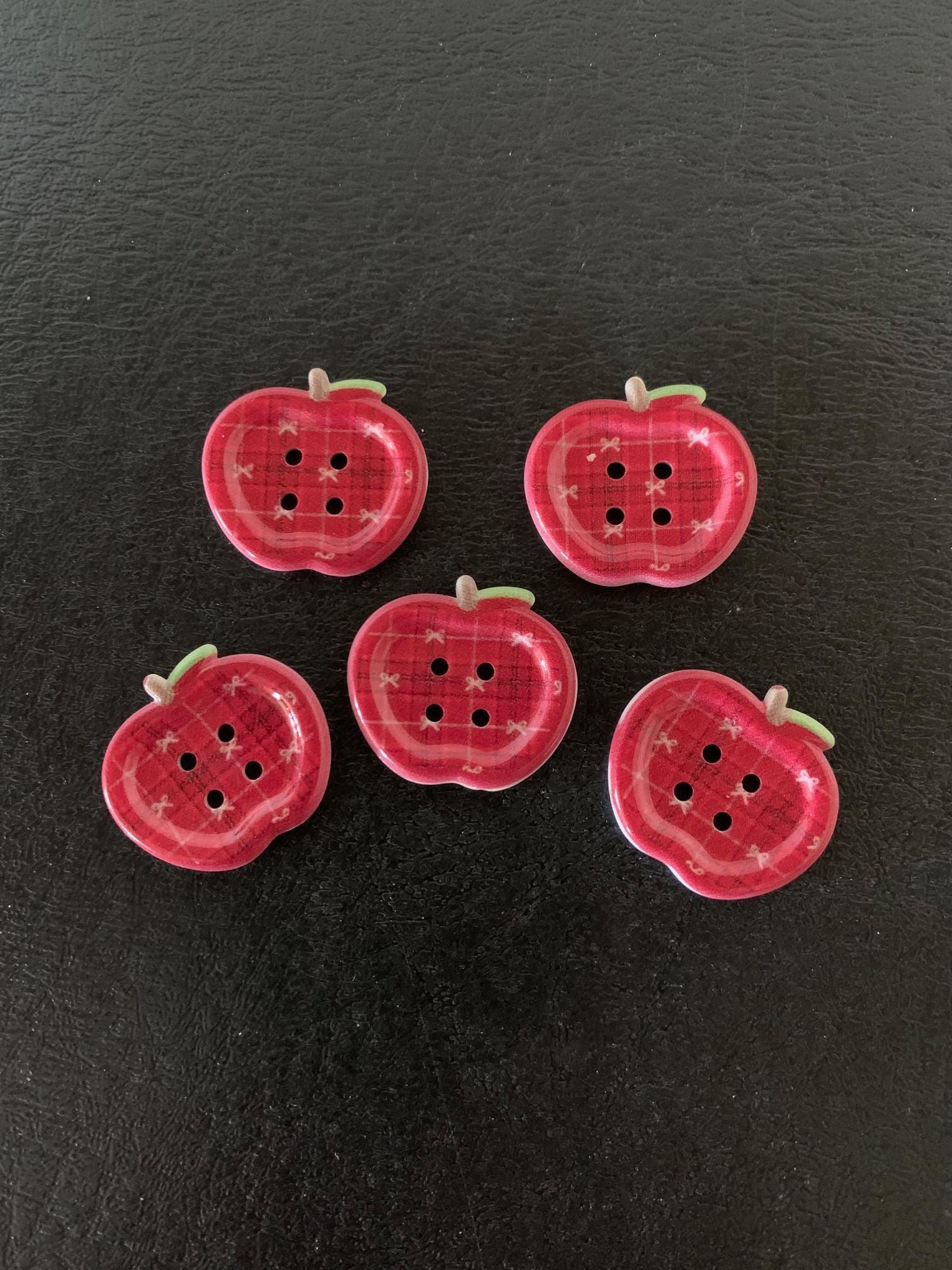 5 Red Plaid Apple Buttons, Apple Buttons, Plaid Buttons, Apple Craft ...