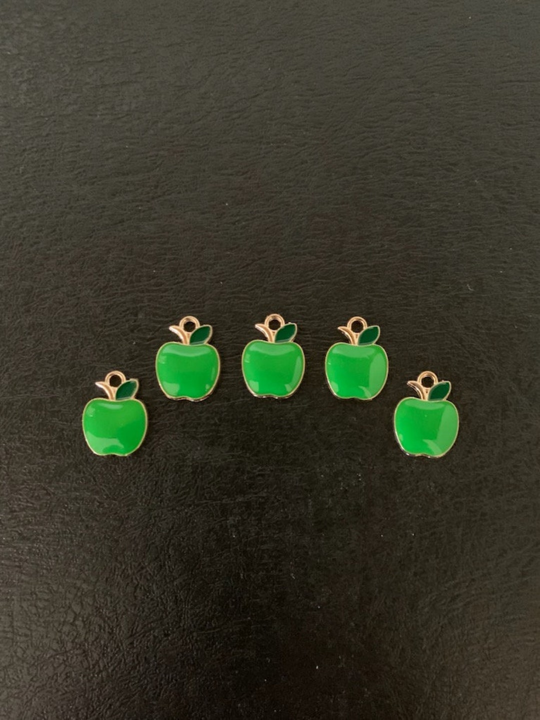 5 Gold and Green Apple Charms, Green Fruit, Apple Charms, Charms Apple ...