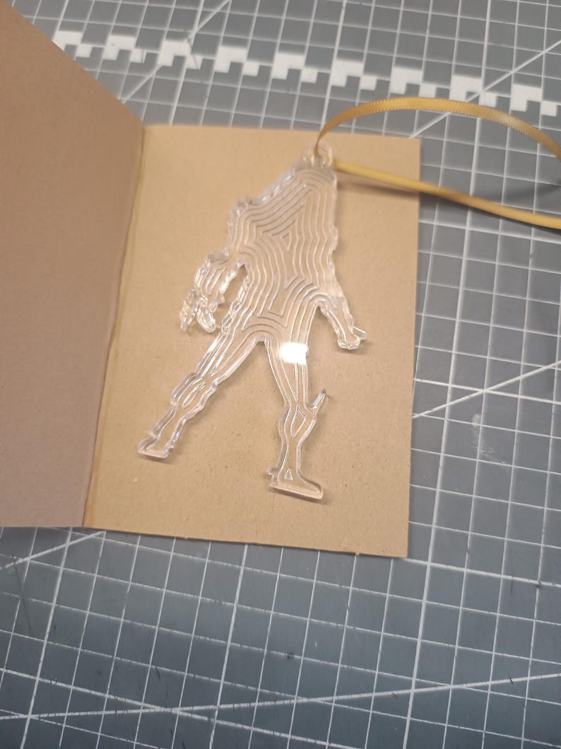 Clear Acrylic Predator Stealth Camouflage Christmas Tree Decoration ...