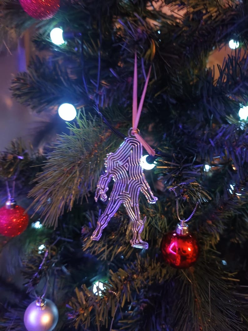 Clear Acrylic Predator Stealth Camouflage Christmas Tree Decoration ...