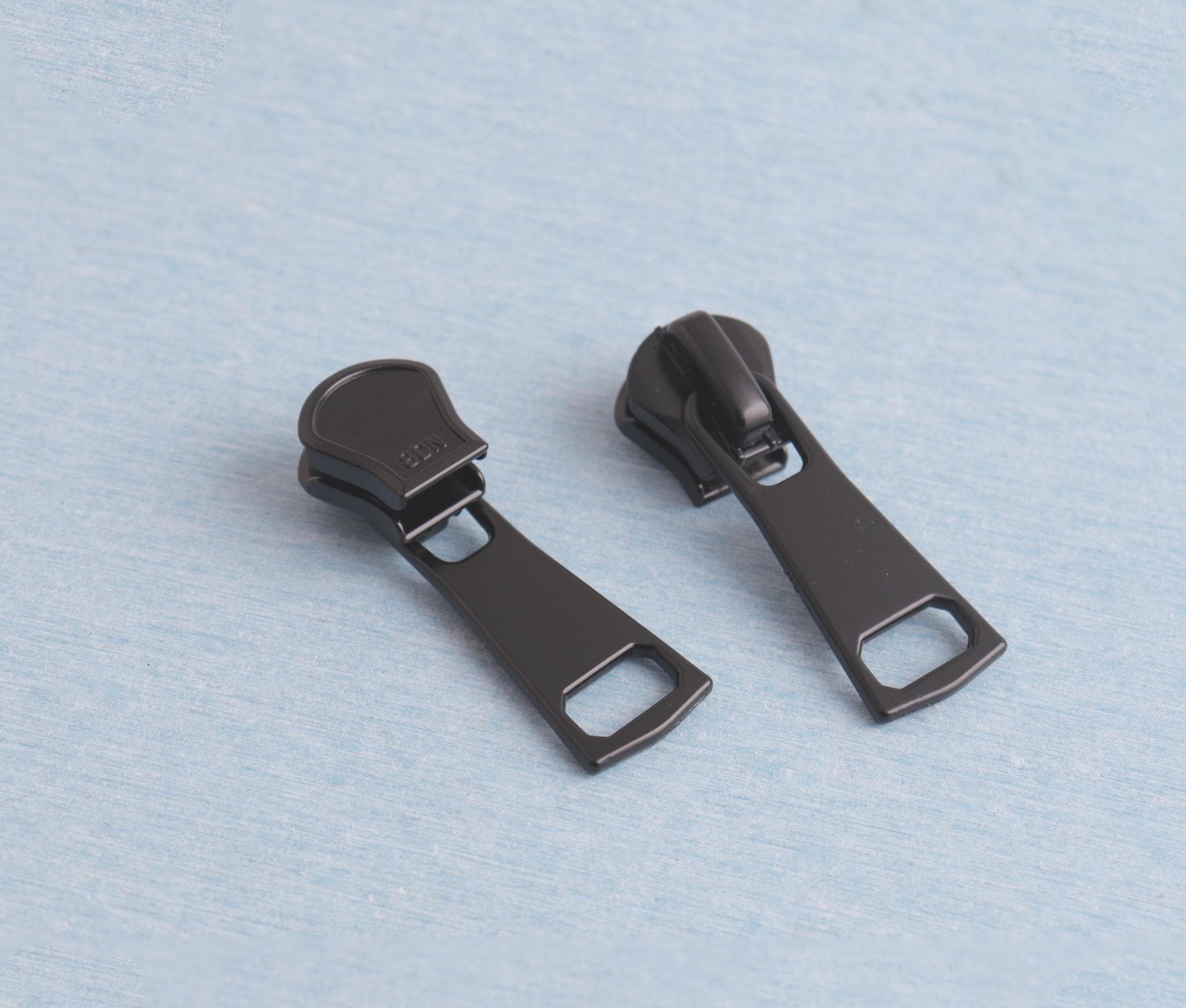 Custom Metal Zipper Slider Puller (41mm): 8# Zipper Pull,sewing & Bag ...