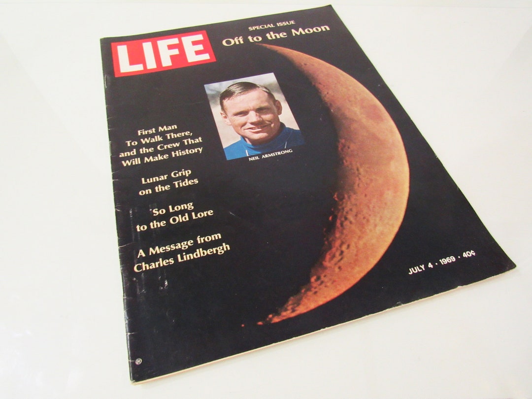 LIFE Magazine - Special Issue off to the Moon - Neil Armstrong - July 4 ...