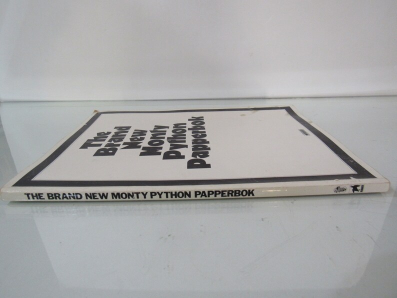The Brand New Monty Python Papperbok Mandarin 1974 - Etsy