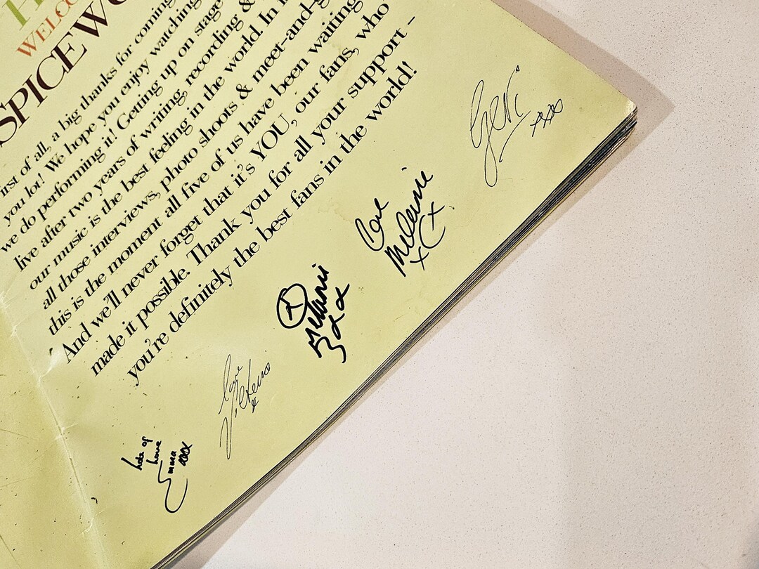 AUTOGRAPHED Spice World the Tour Program 1998 - Signed by ALL Spice ...