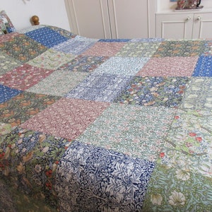 William Morris Quilted Patchwork Throw, With Eight Morris Designs, Single, Double King Bed Sizes ...