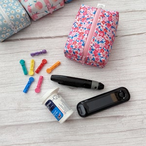 Boxy Diabetic Glucose Monitor Kit Zip Pouch for Diabetic Supplies ...