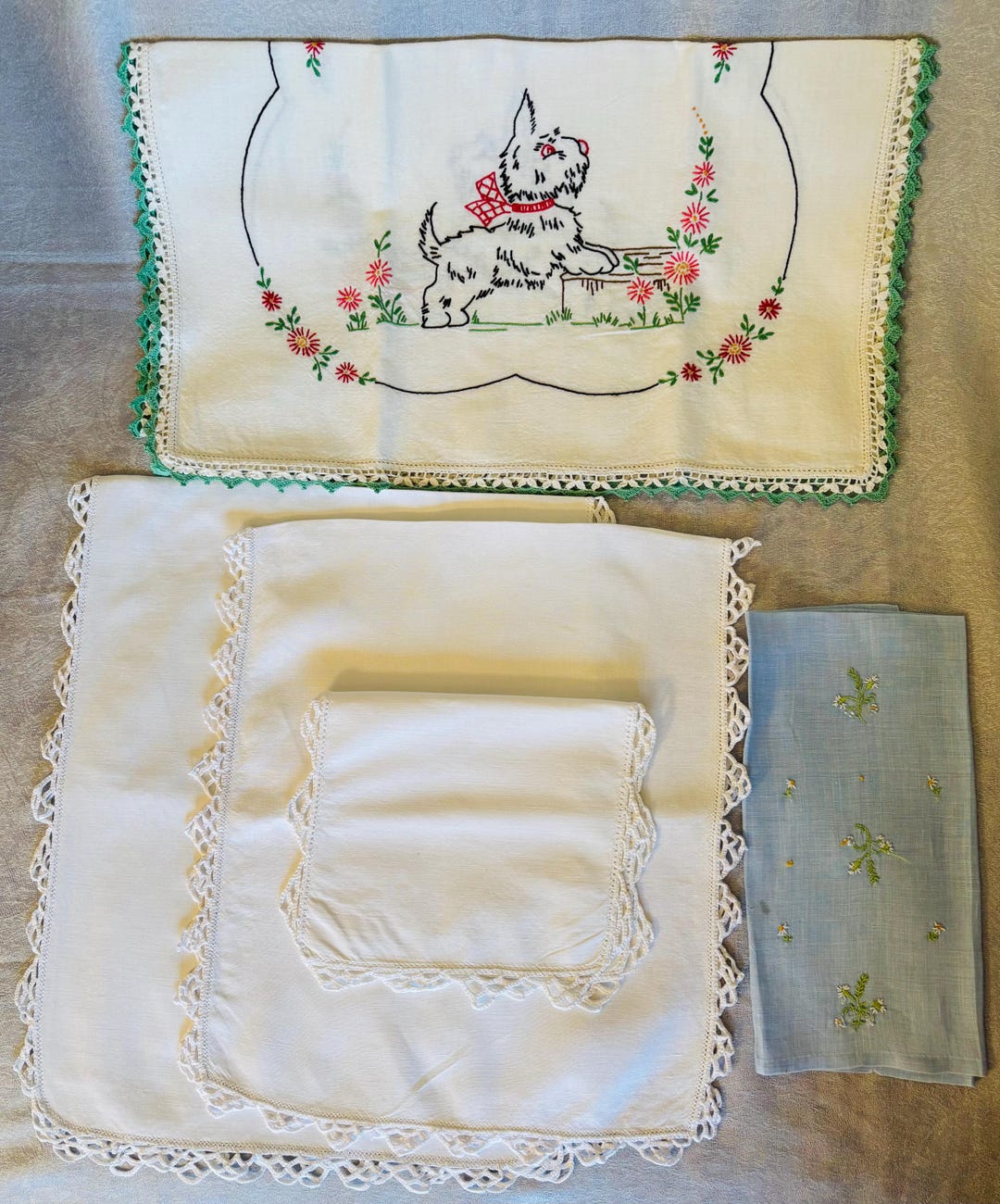 1930s to 1940s. 4 Table Runners Including Scotty Dog. Also 1 Finger Tip ...
