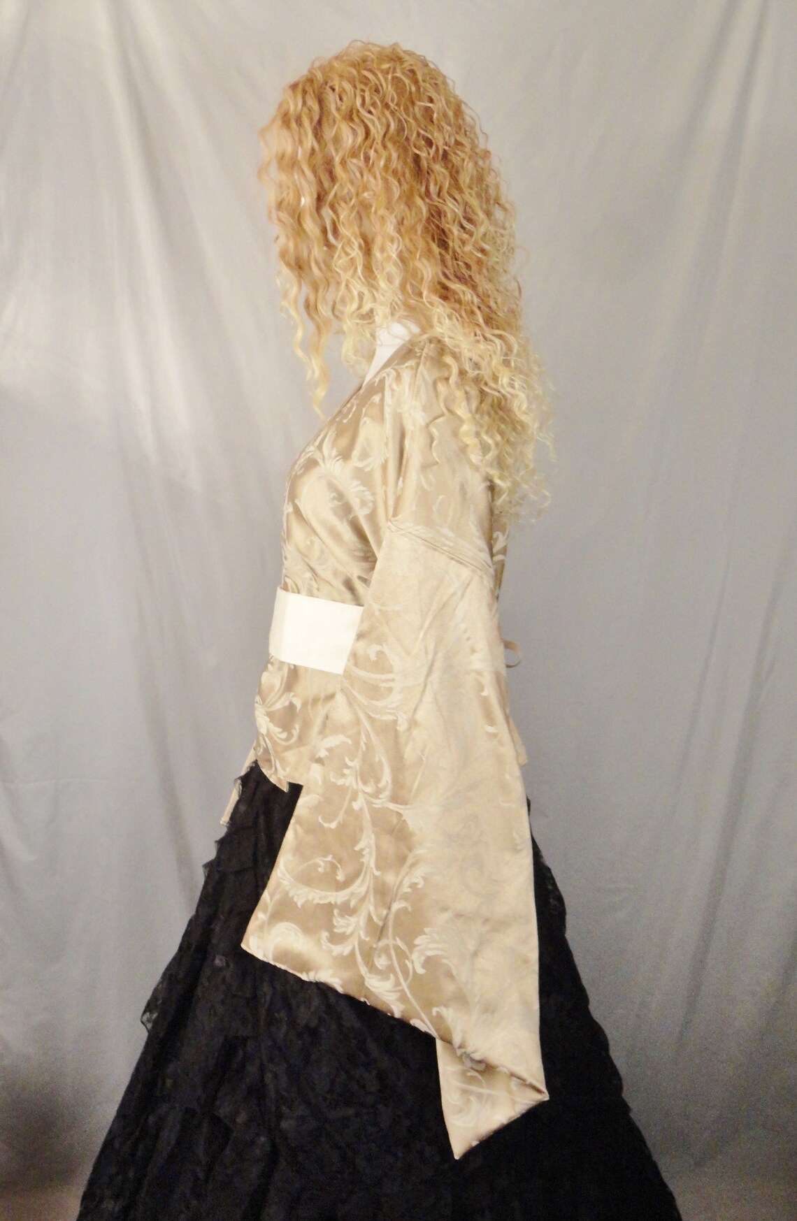 Gold and Cream Damask Renaissance Wrap Top Medieval Kimono | Etsy