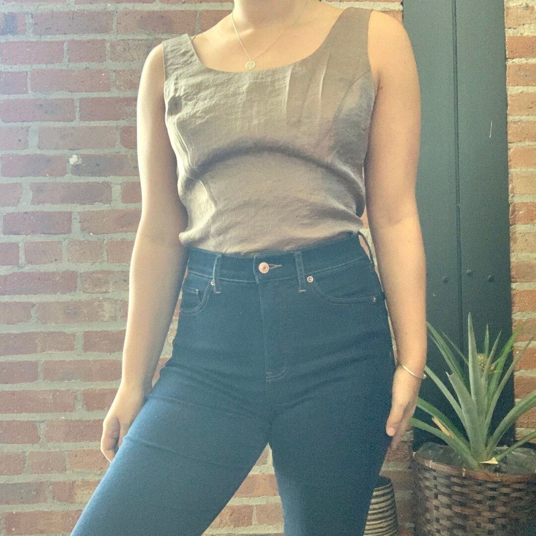 J.R. Nites by Carol Lin Vintage 90s 1990s Metallic Bronze Tank Top Size ...