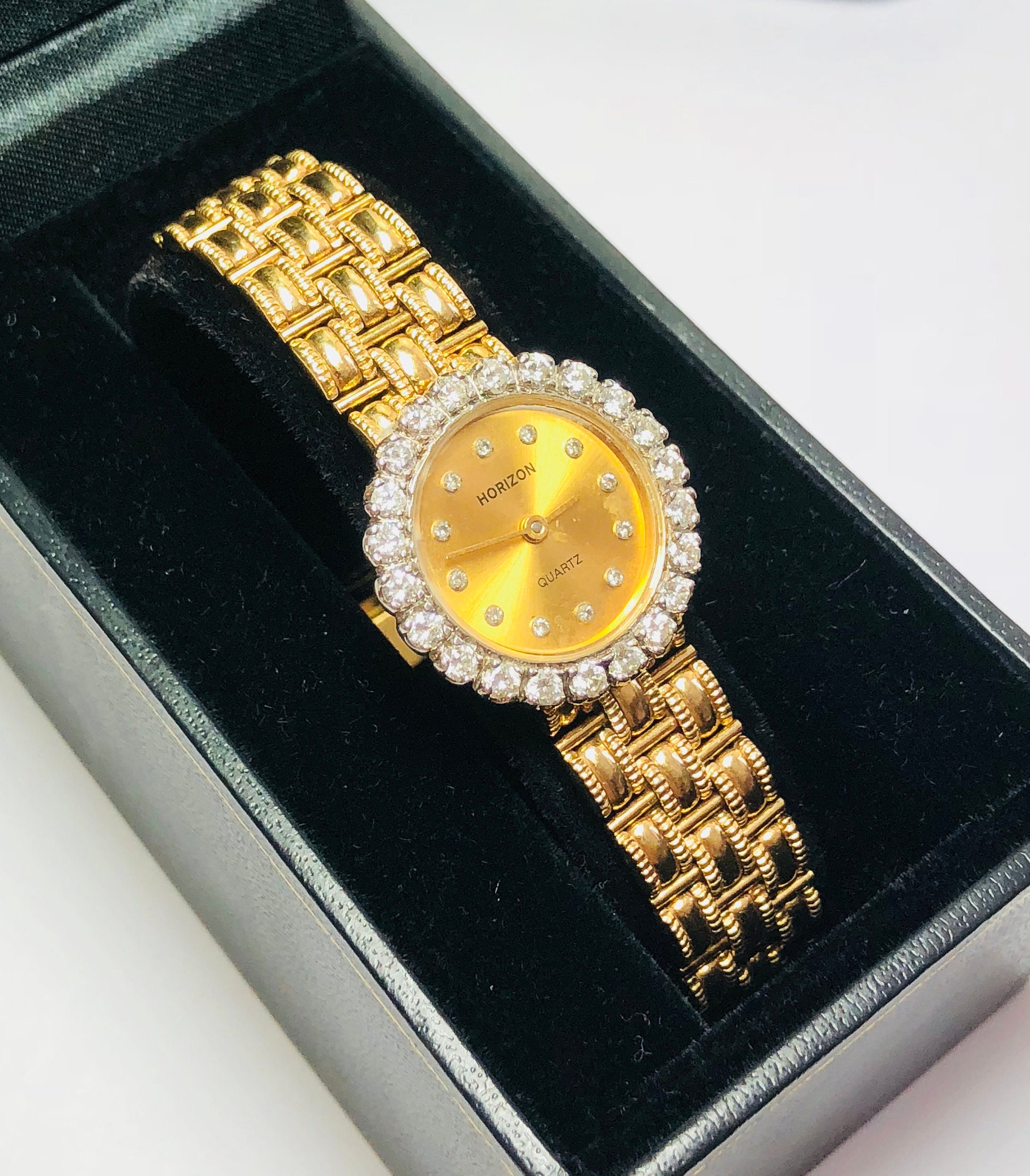 Stunning Solid 14k Yellow Gold and Natural Diamond Quartz Watch - Etsy