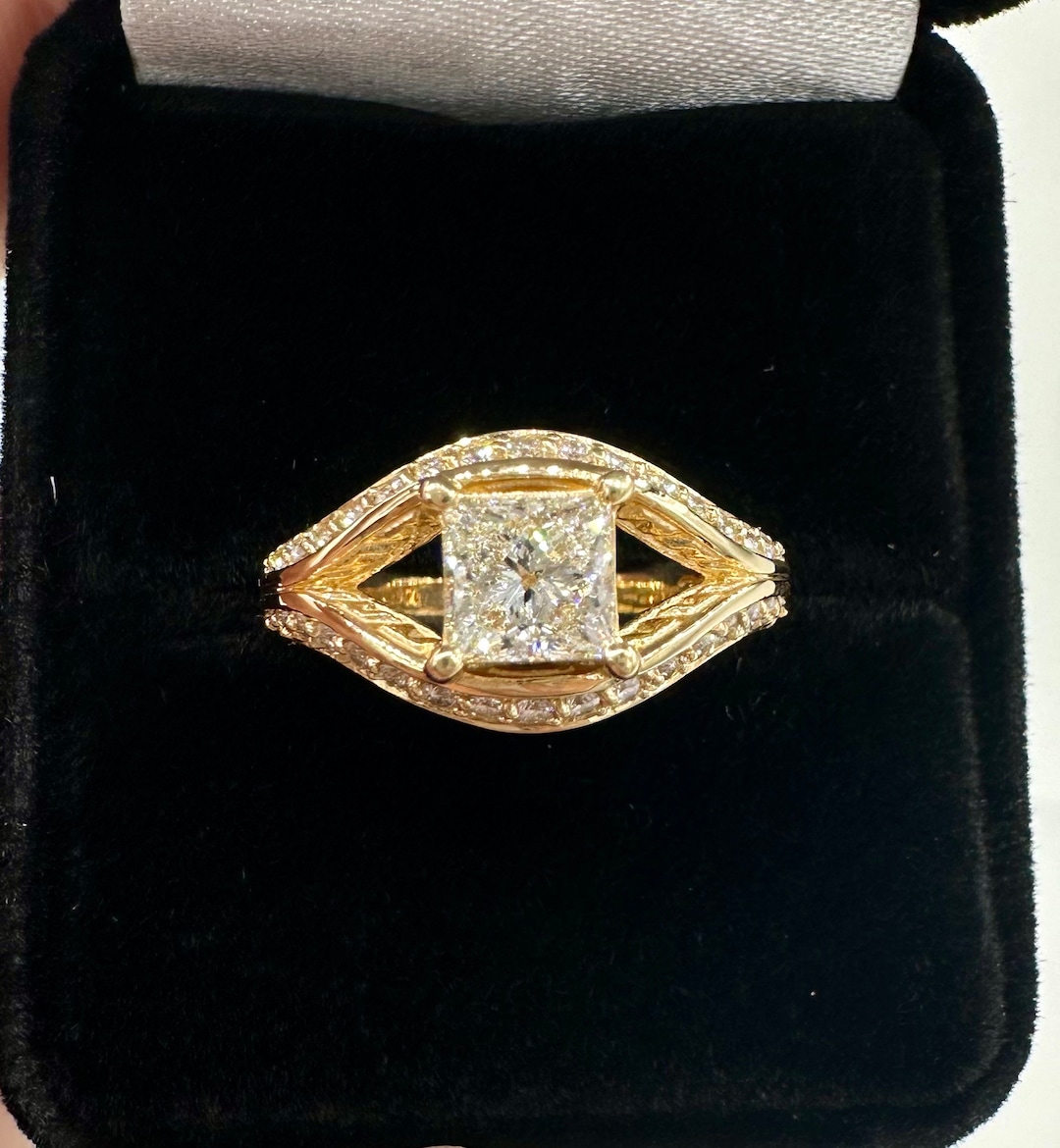 Gorgeous Vintage 14k Yellow Gold Princess Cut Diamond Engagement Ring ...