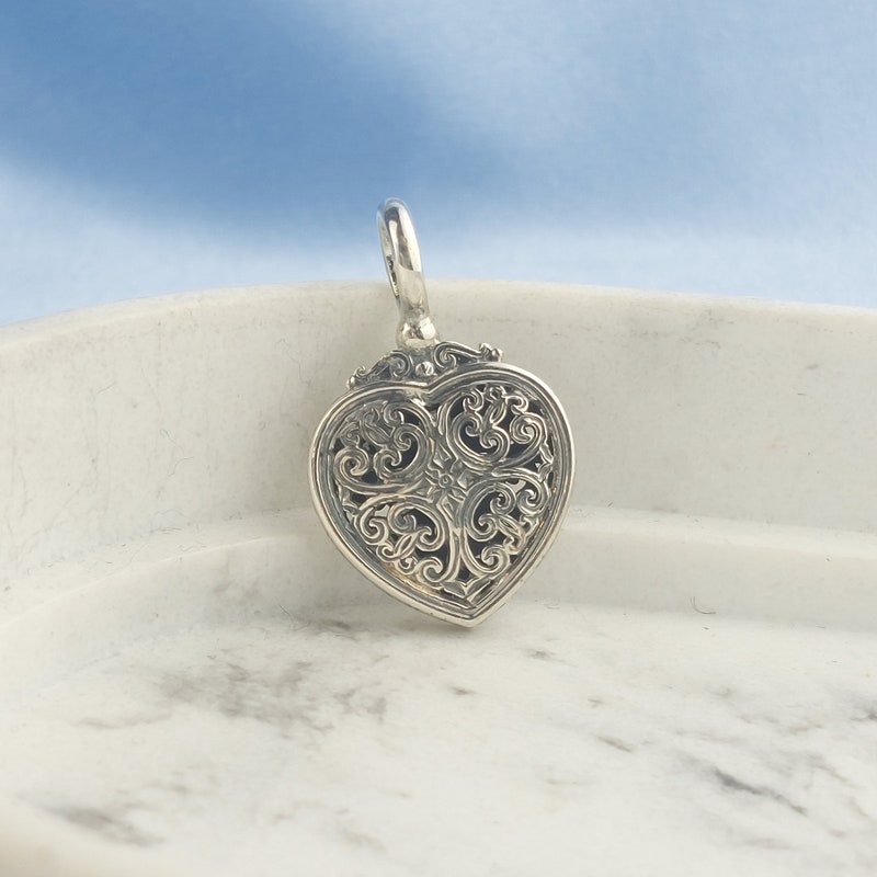 Filigree Pendant - Etsy