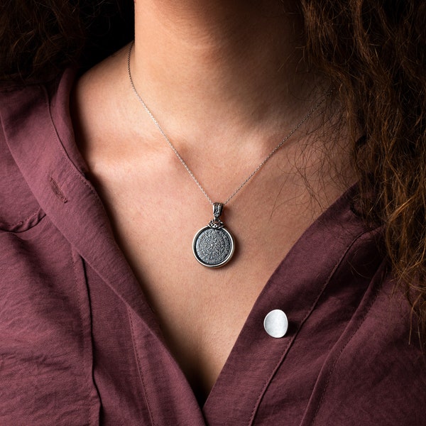 Disc Pendant - Etsy