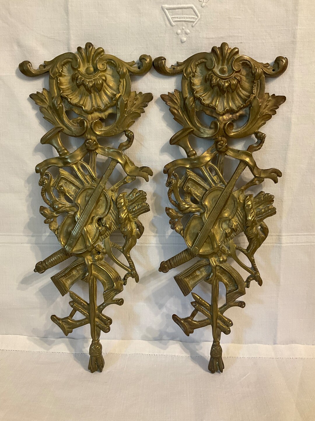 A Pair of French Bronze/brass Musical Ribbon and Bows Embellishment ...