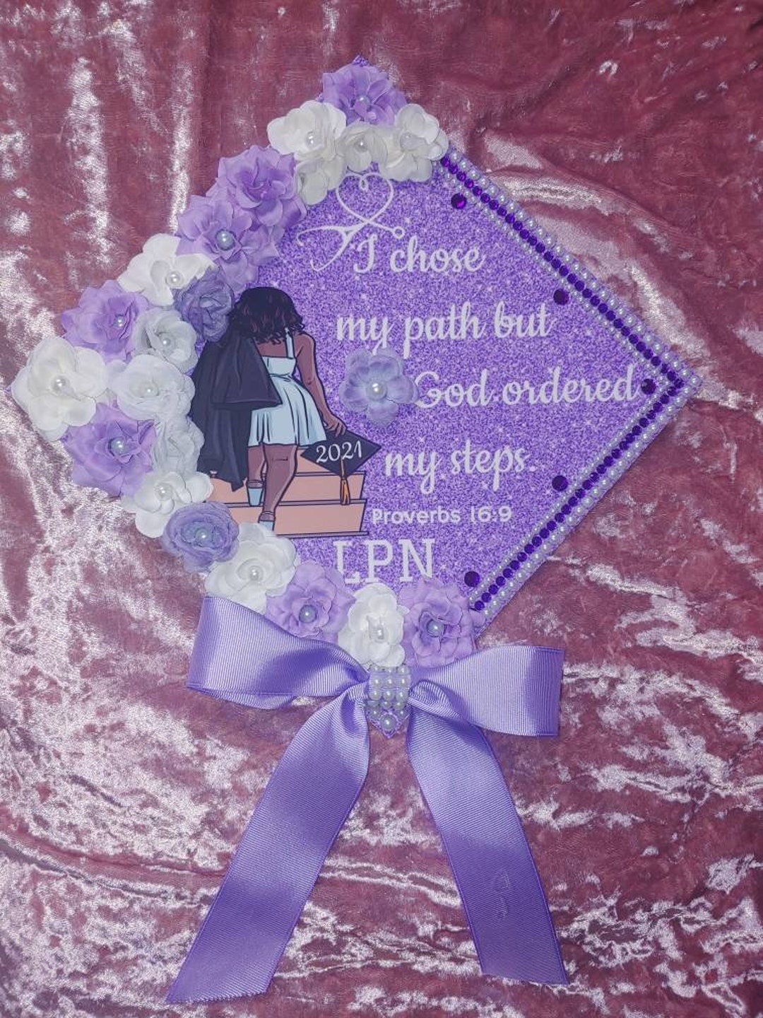 Graduation Cap Topper/ Lavender and White Flowers/ Pearls/ - Etsy