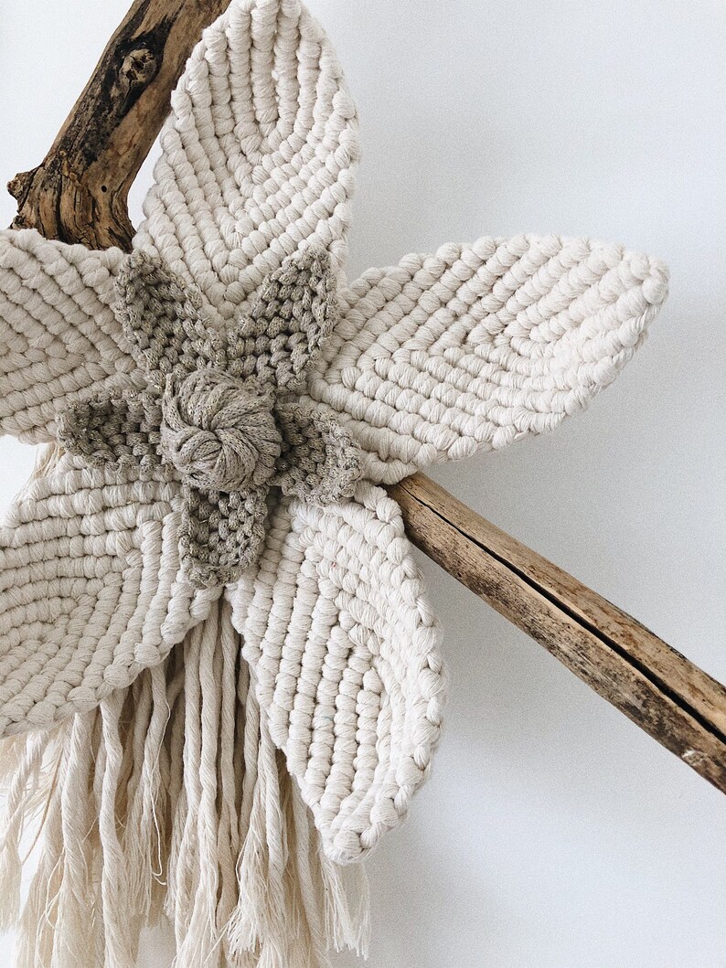 L Macrame Flower Wallhanging Wall Hanging Decor Wall Art - Etsy