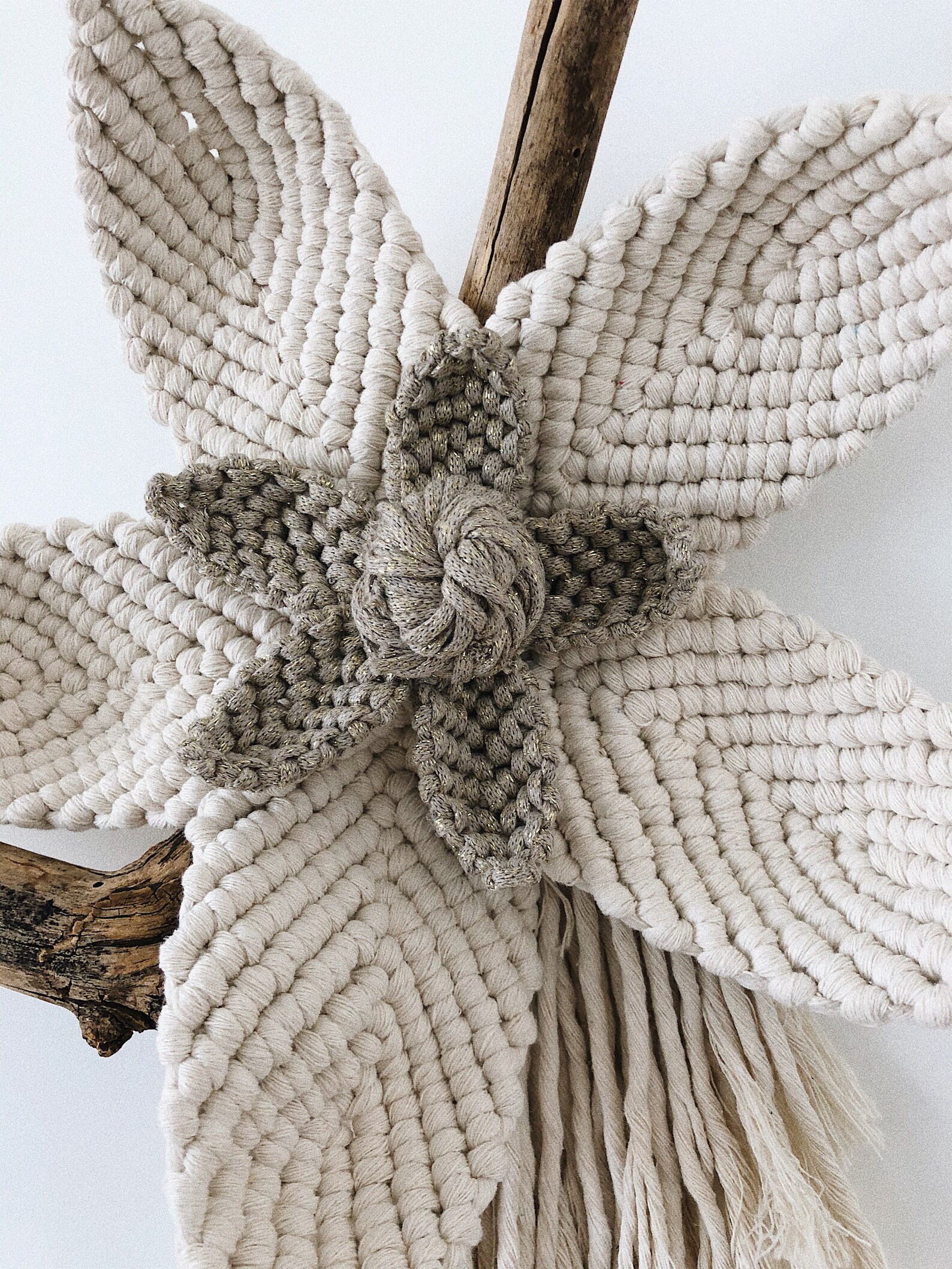 L Macrame Flower Wallhanging Wall Hanging Decor Wall Art - Etsy