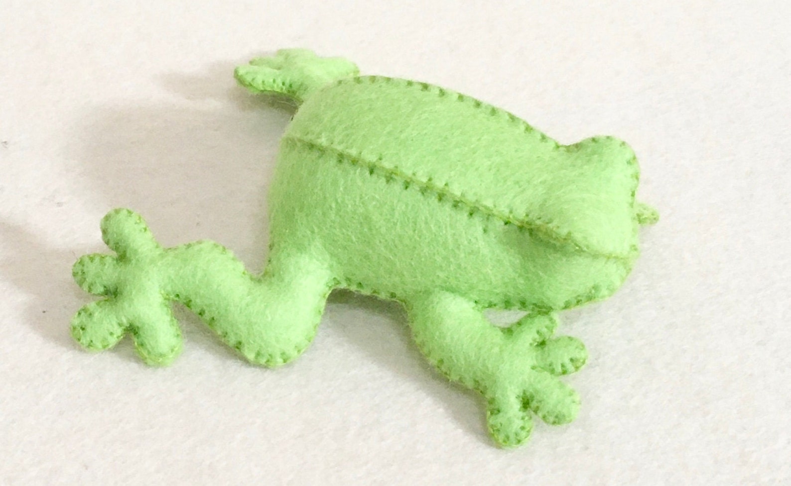 Felt Frog Pure Wool Felt Animals, Steiner Toys, Waldorf Felt Animals ...