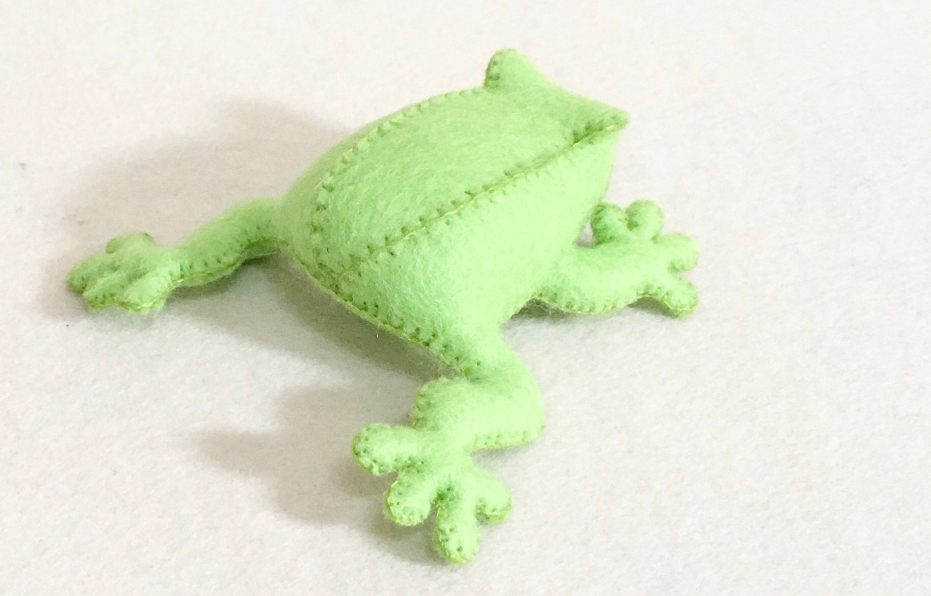 Felt Frog Pure Wool Felt Animals, Steiner Toys, Waldorf Felt Animals ...