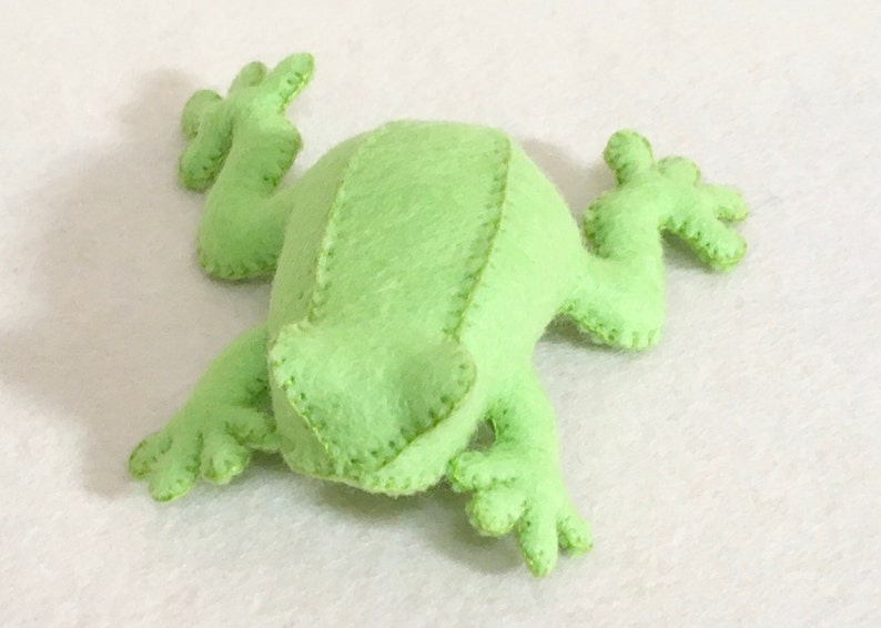 Felt Frog Pure Wool Felt Animals Steiner Toys Waldorf - Etsy