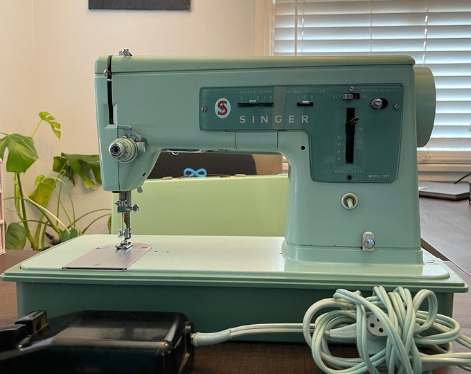Rare-vintage Mint Green SINGER 337 Sewing Machine (1960’s)cy50-60 ...