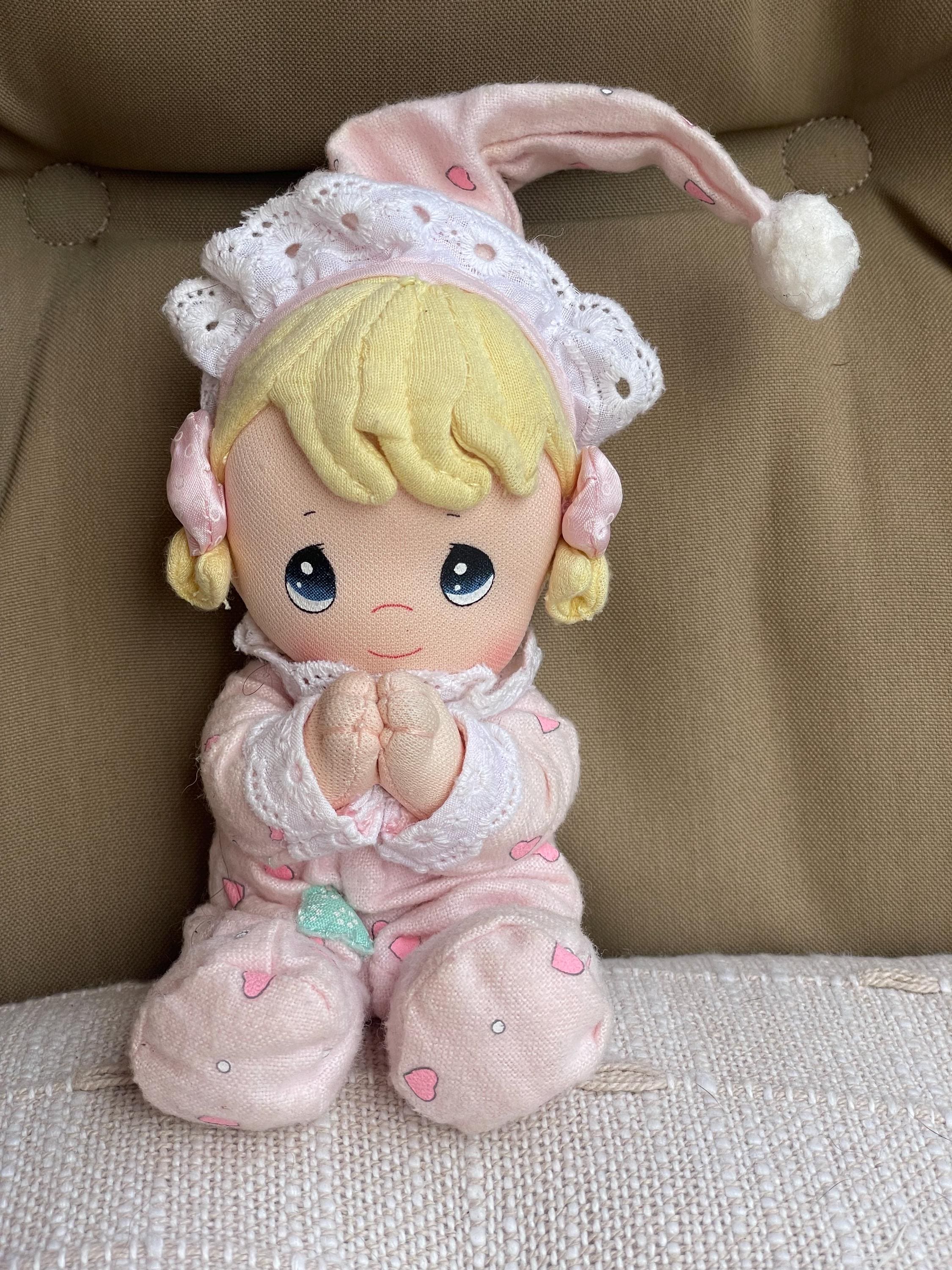 Precious Moments Prayer Pals Baby Girl Doll 10 Pink PJ Hat Plush Prays Soft Toy