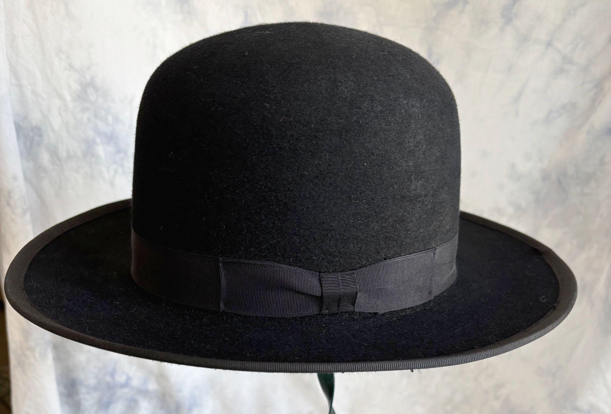 Man's Black Wool Felt Hat Amish Round Crown 2-3/4 Inch Brim Size 6-7/8 ...