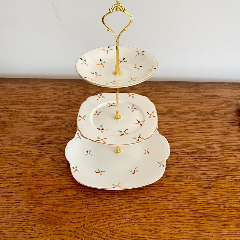 China Cake Stand - Etsy