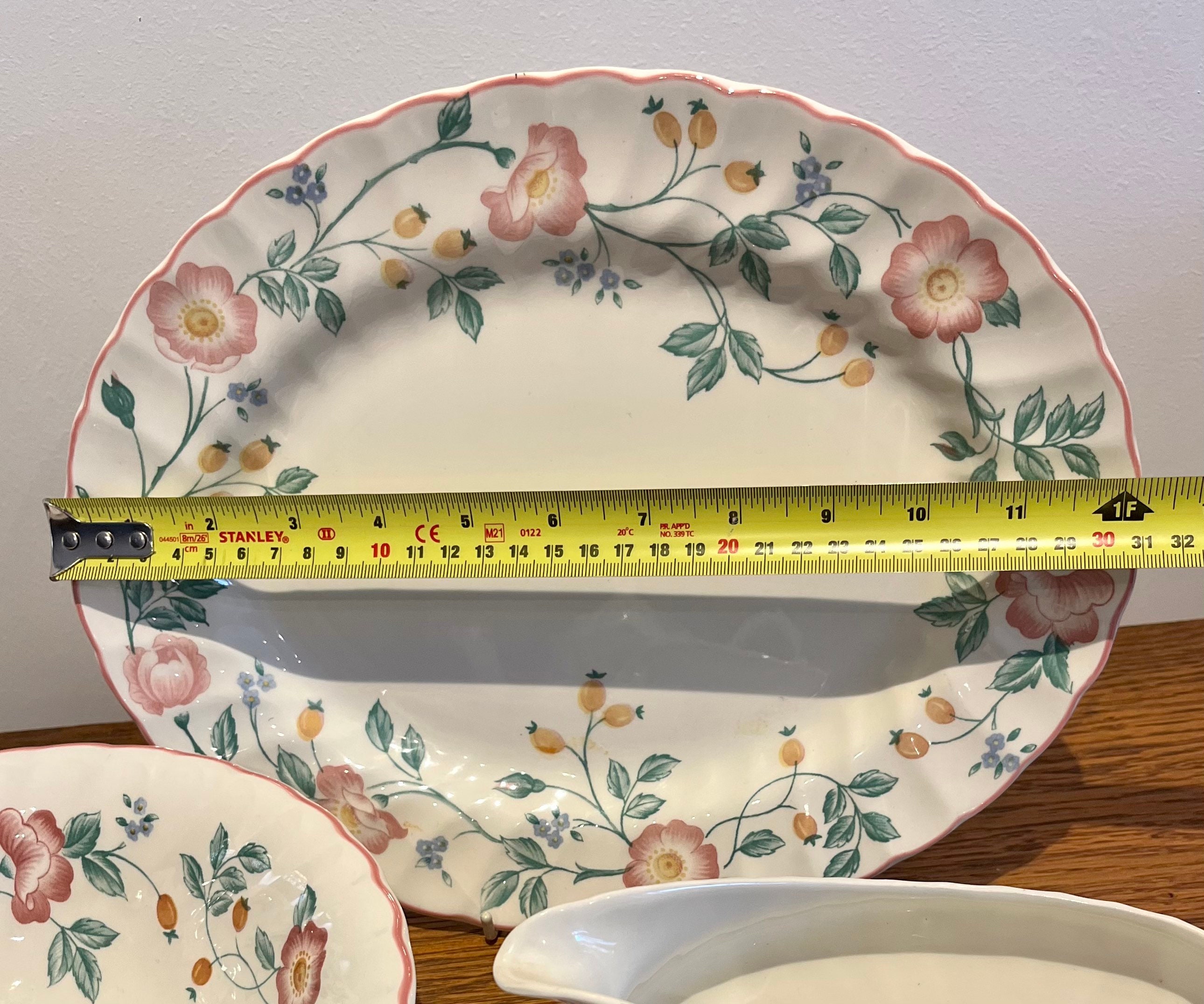 Churchill the Chartwell Collection Briar Rose Items Serving - Etsy UK