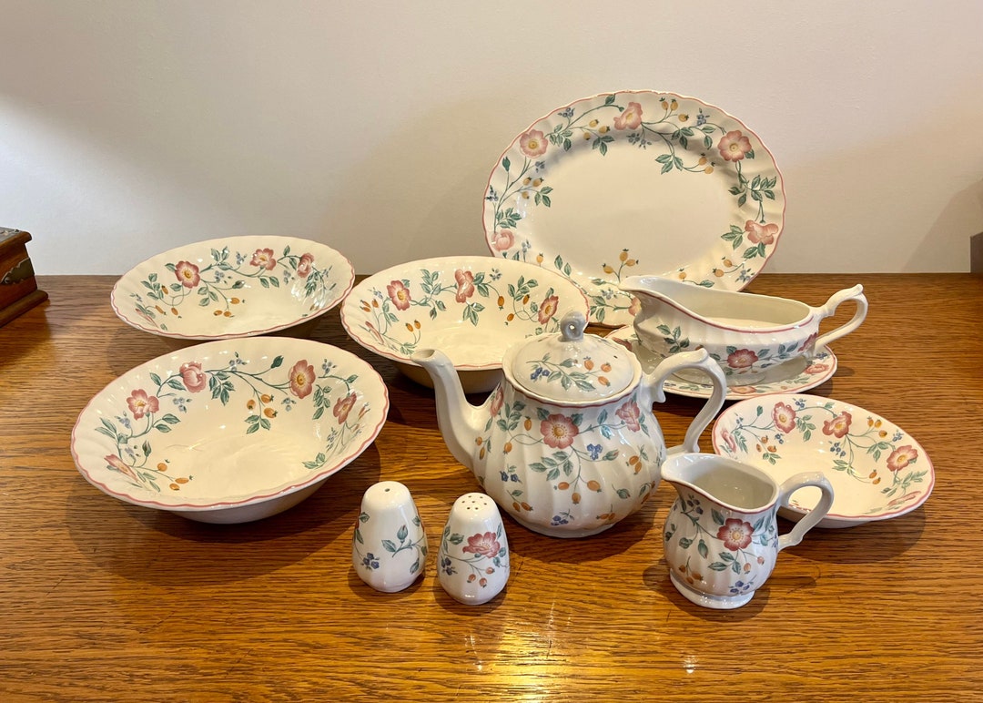 Churchill- the Chartwell Collection Briar Rose Items, Serving Bowls ...