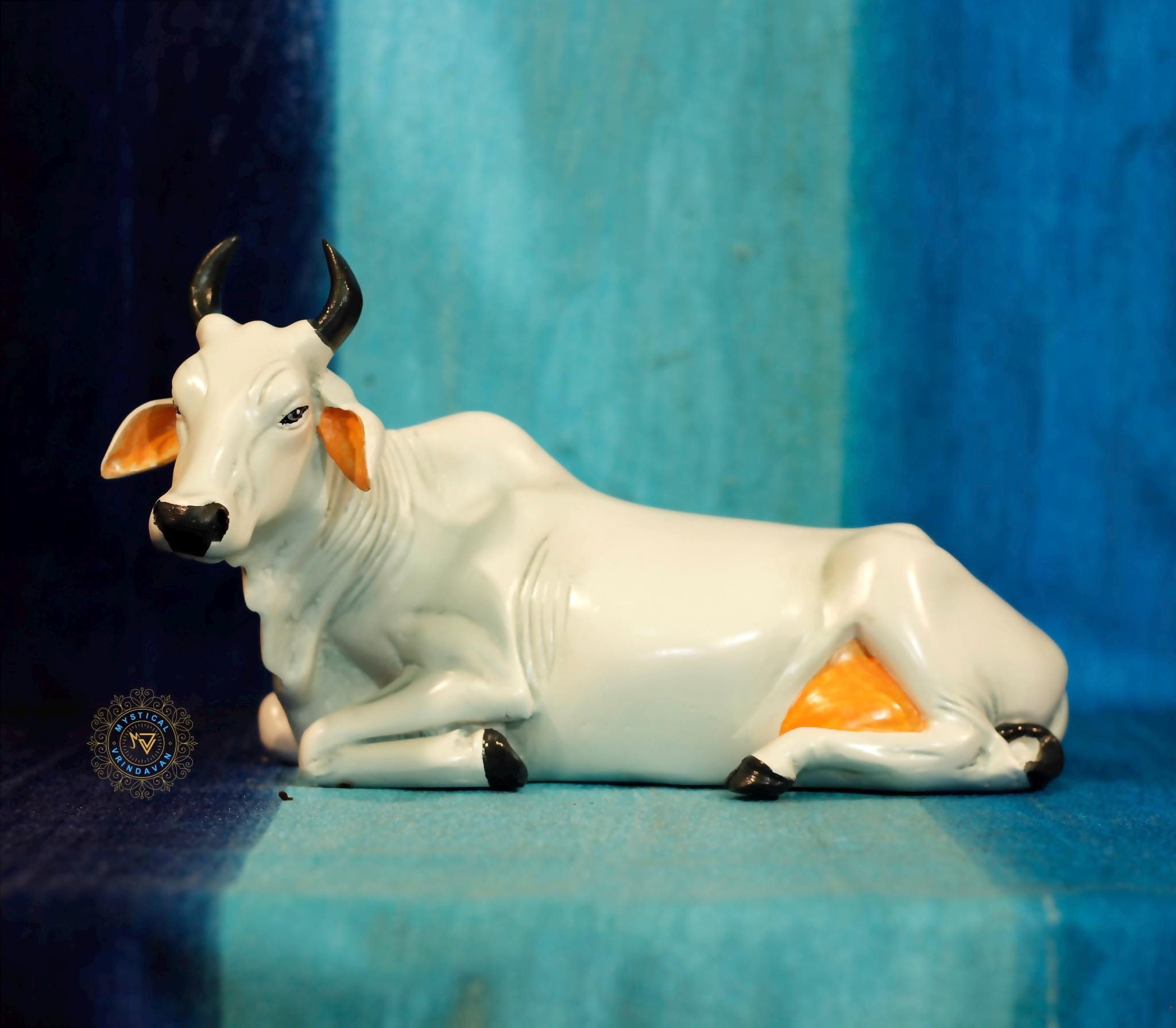 Gaumata Sitting Cow Statue 8 Inch | Sacred Kamdhenu Hindu Idol for Home ...